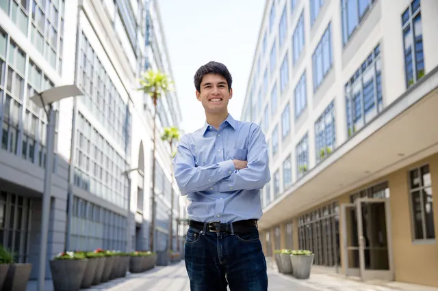 Spenser Skates - First Round Review