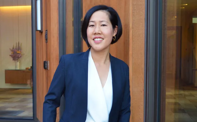 Amy Chang - First Round