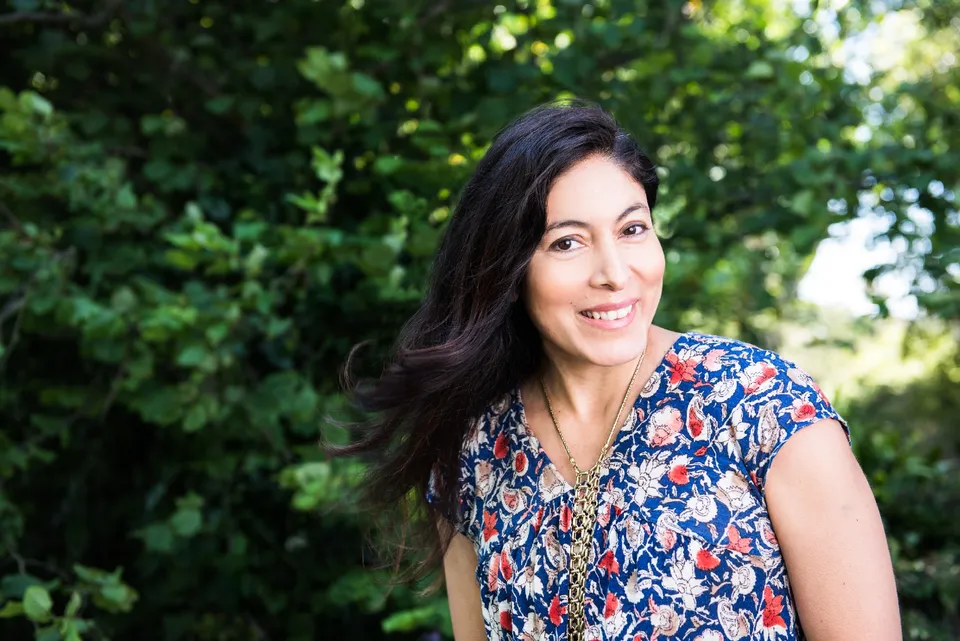 Cynthia Maxwell - First Round